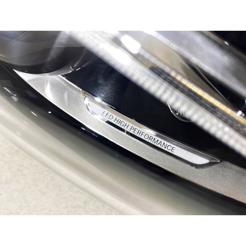 Mercedes W205 C180 C200 C220 Orjinal Sağ Led Far A2059067403