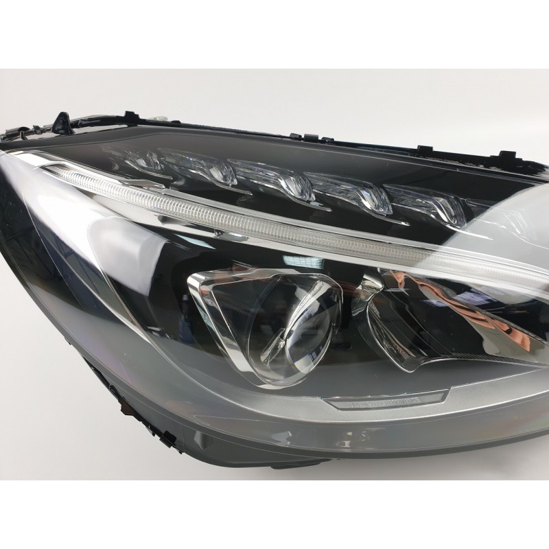 Mercedes W205 Orjinal Sağ+Sol Led Headlight Takımı A2059067303 A2059067403