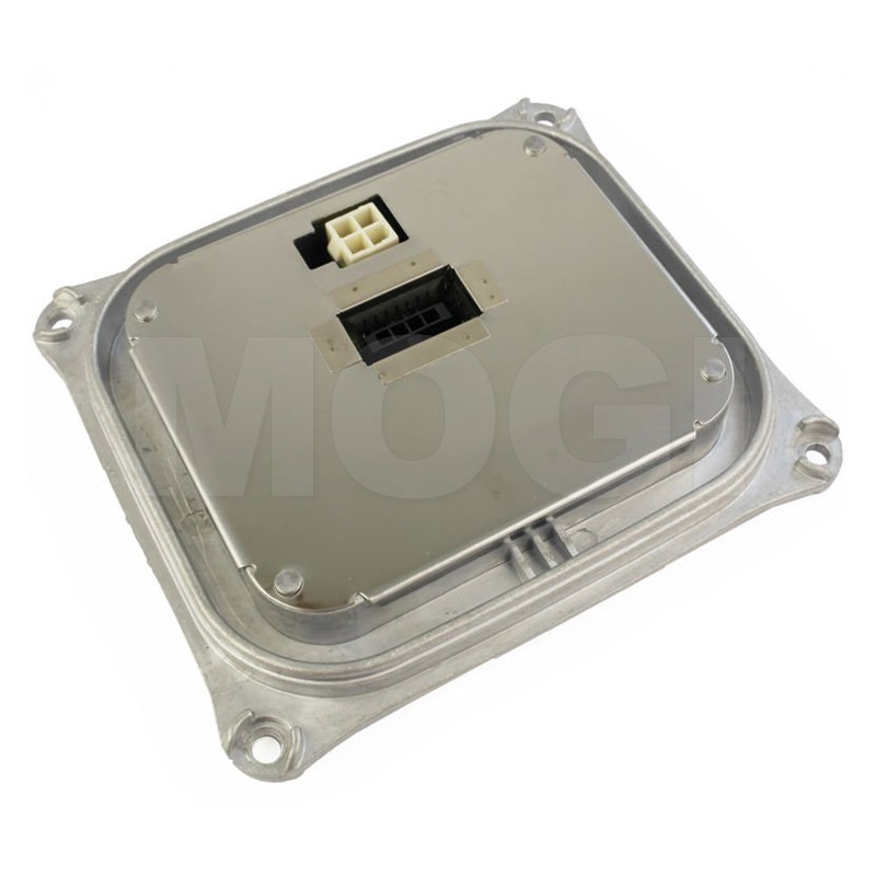 BMW 6-Serisi Coupe & Cabrio E63 E64 63117182520 2006-2010 Xenon Far Beyni